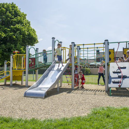 Sneak & Peak - Sutcliffe Play